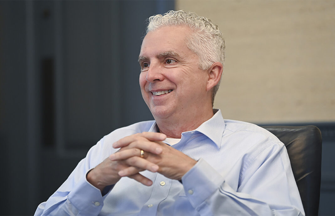 Family tradition: Bank Independent going strong after 75 years - 256 Today