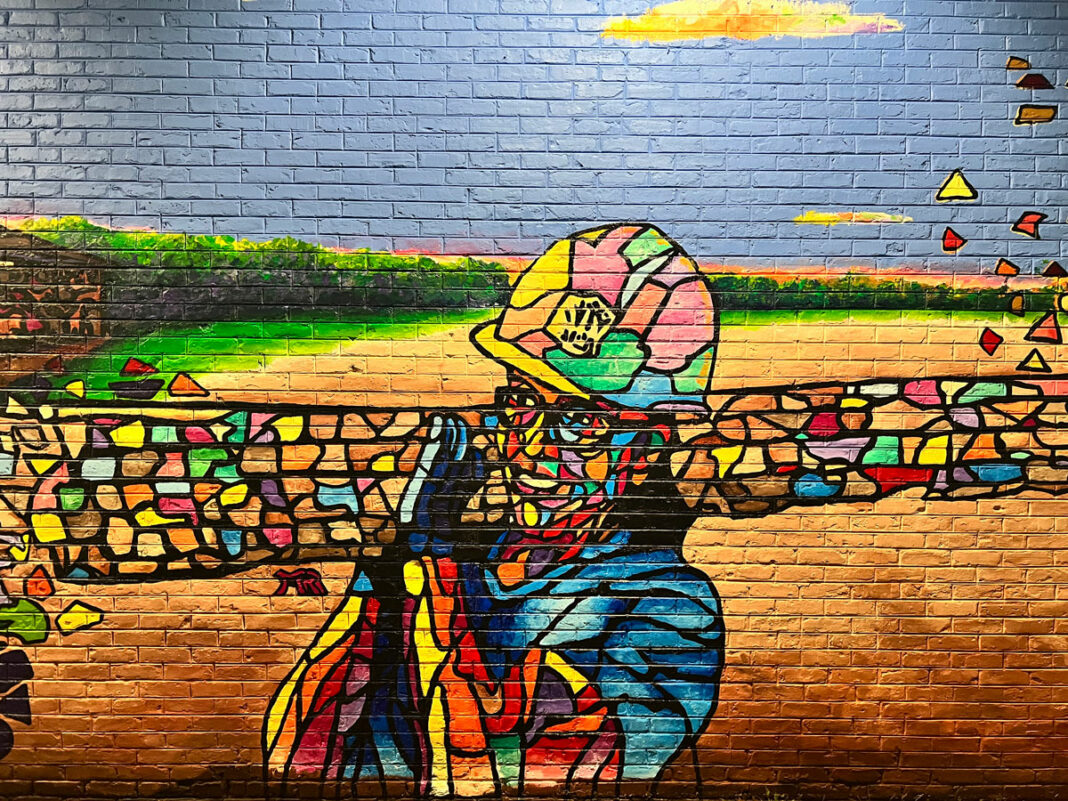 Habitat for Humanity spotlights local ‘treasures’ in new mural