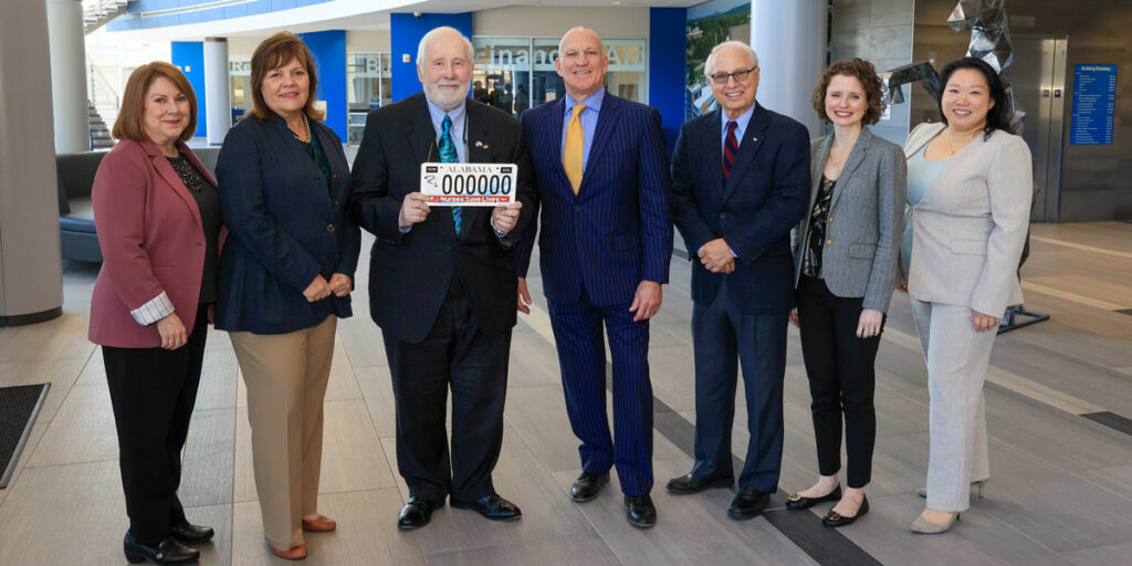 Nursing foundation, UAH dean endow scholarship - 256 Today