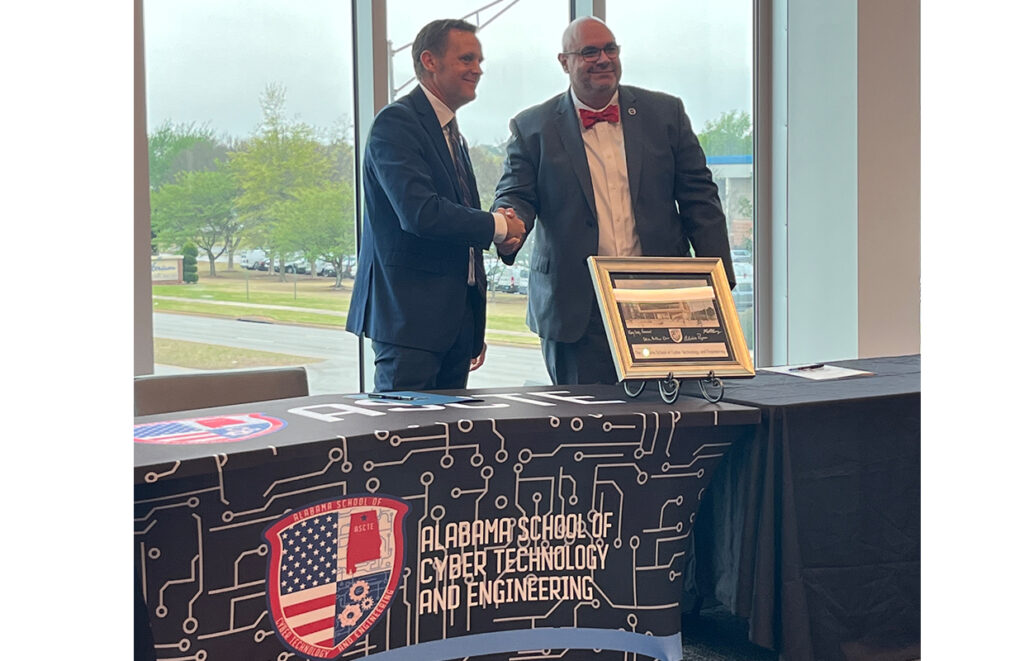 Cyber school, NASA partnership boosts opportunities - 256 Today