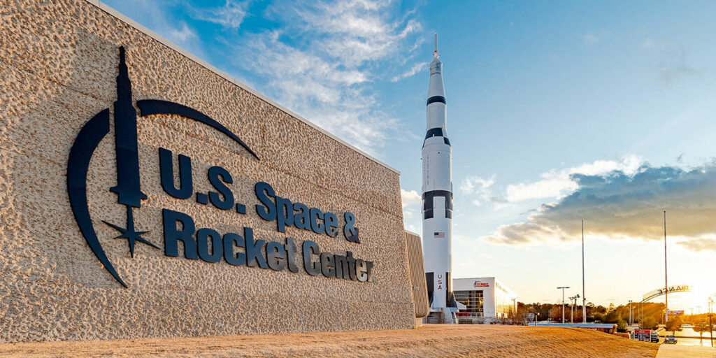 Robinson announces retirement from US Space & Rocket Center; nationwide ...