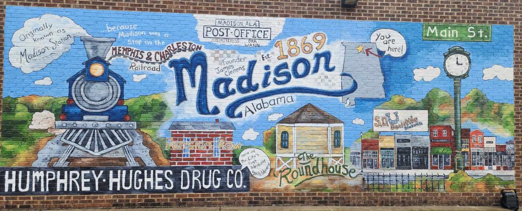 Pictures perfect: Madison embarks on Mural Trail - 256 Today