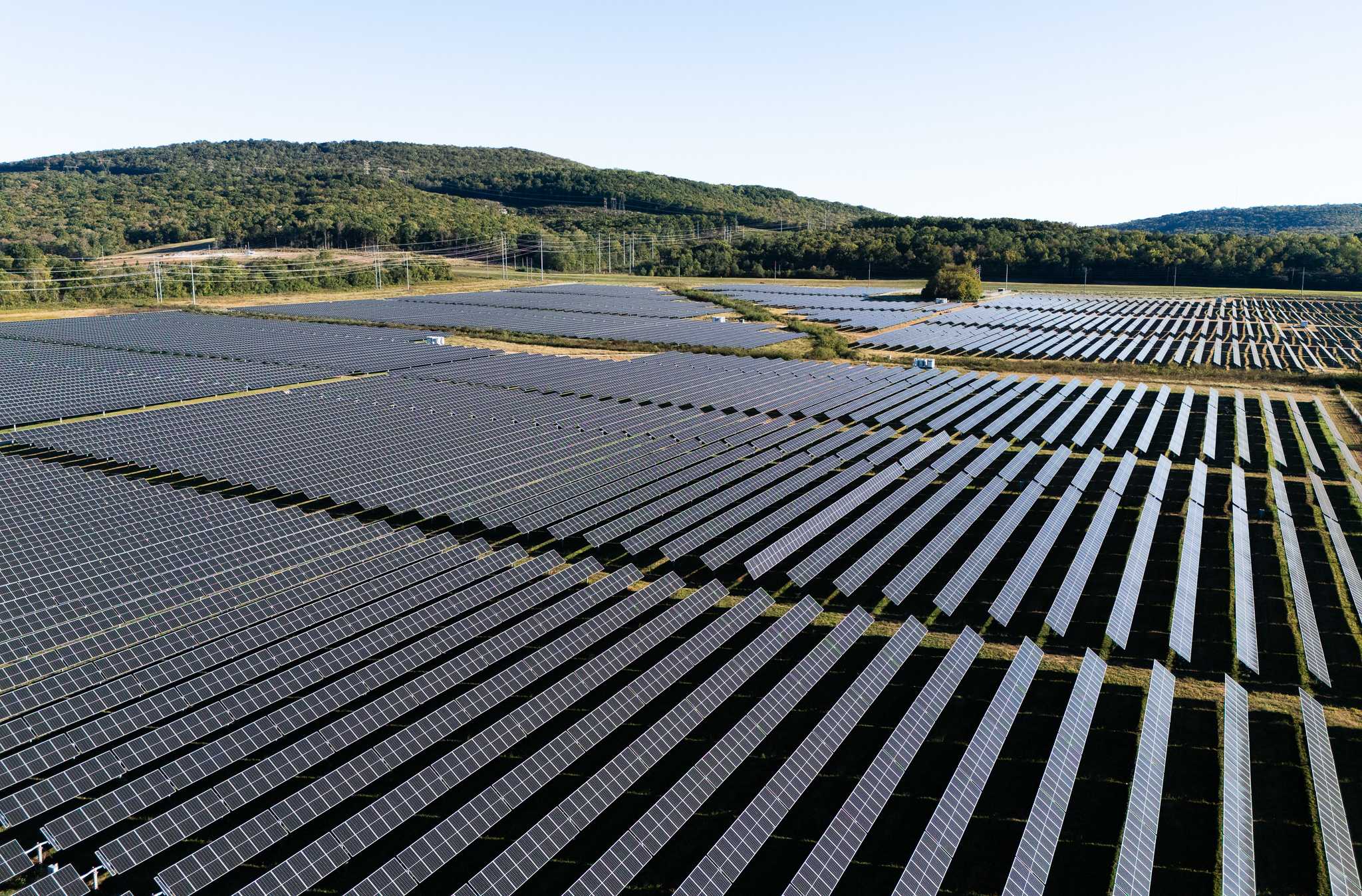 Renewable energy shines at Toyota Alabama with 168-acre solar project ...
