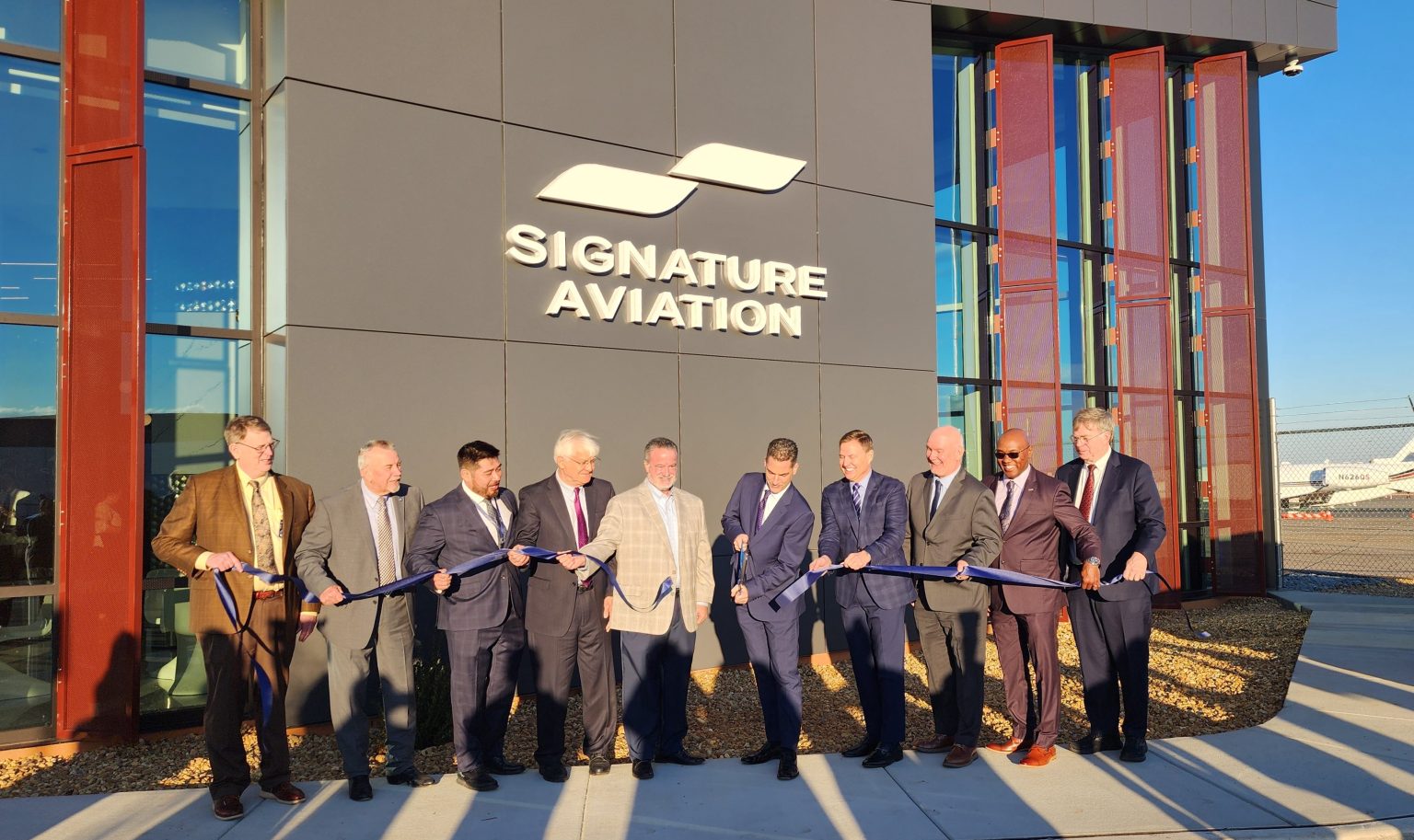 Signature Aviation celebrates opening of new terminal - 256 Today
