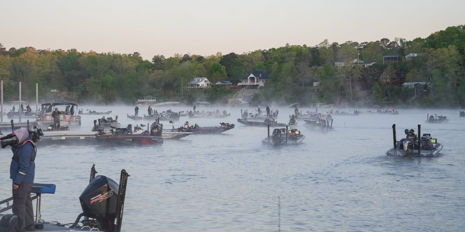 1 dead in 'serious boating accident' during Major League Fishing tournament on Smith Lake - 256 ...