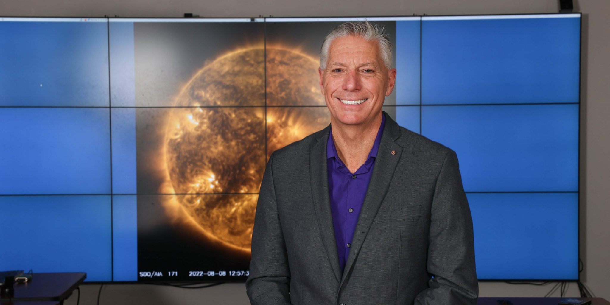 UAH's Dr. Gary Zank wins top prize in space physics - 256 Today